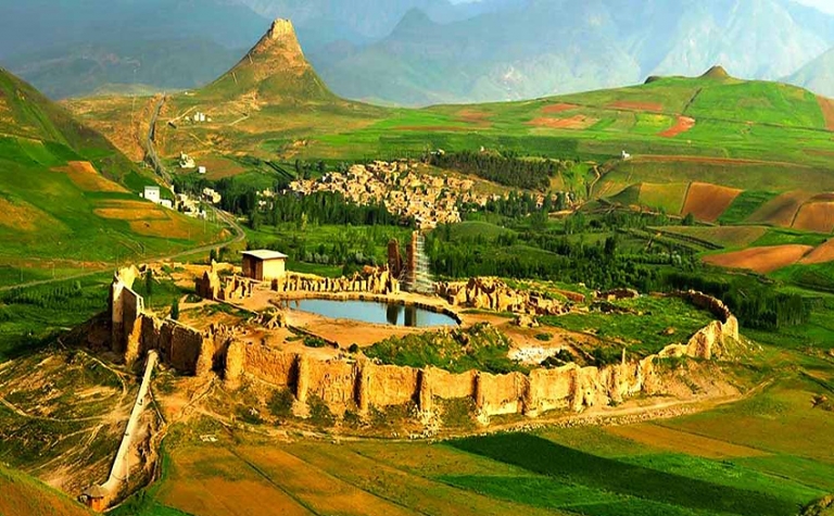Takht-e Soleyman - Best Iran Tours 2025